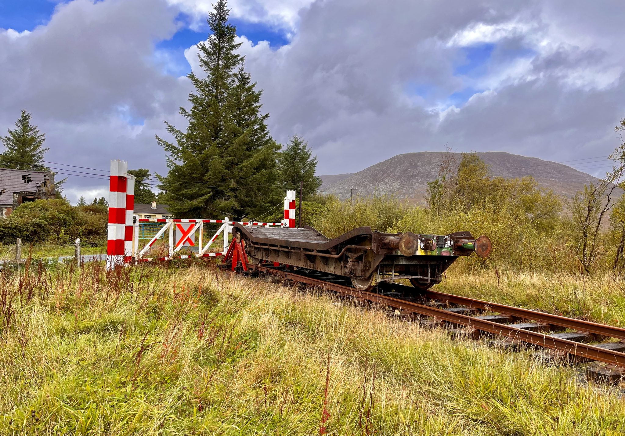 Arrival of our recently acquired Well wagon and platform seats from ...